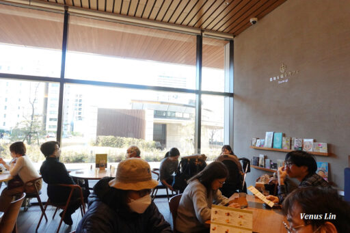 築地本願寺咖啡tsumugi x 18品項日式早餐 - 跟著小V吃喝玩樂